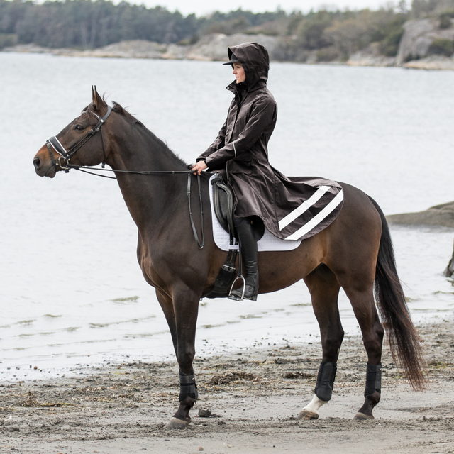 Stierna Nova Rain Coat – GS Equestrian